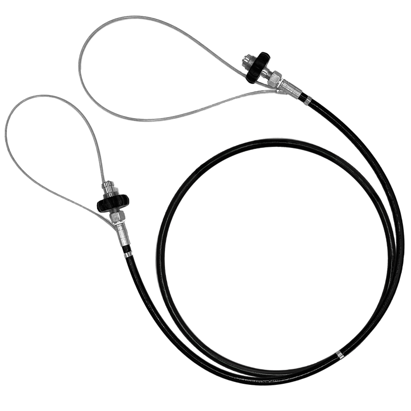 High-pressure 2-meter flexible hose for air installations.